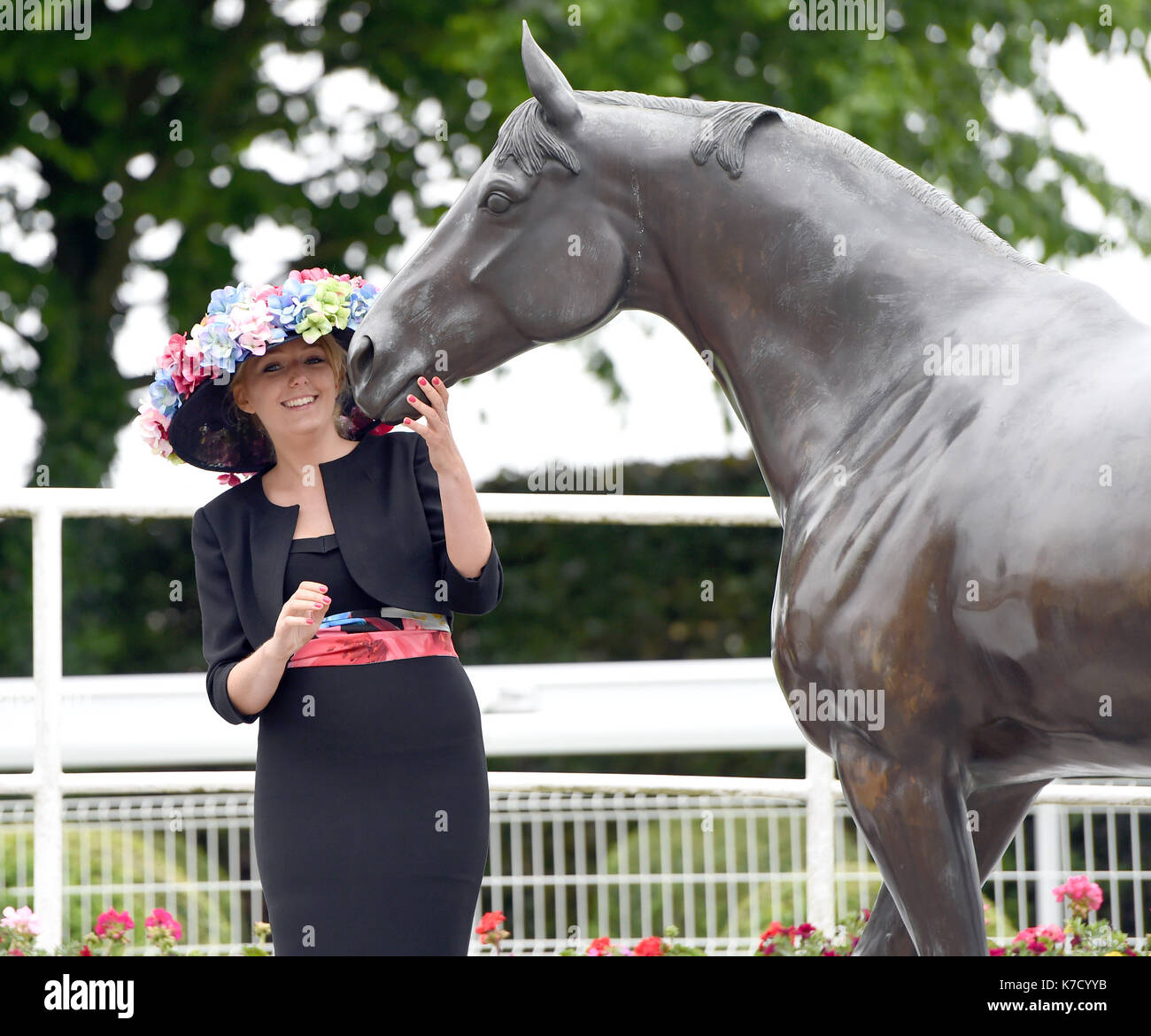 Photo Must Be Credited ©Alpha Press 079965 03/06/2016 Jessica Rea at ...