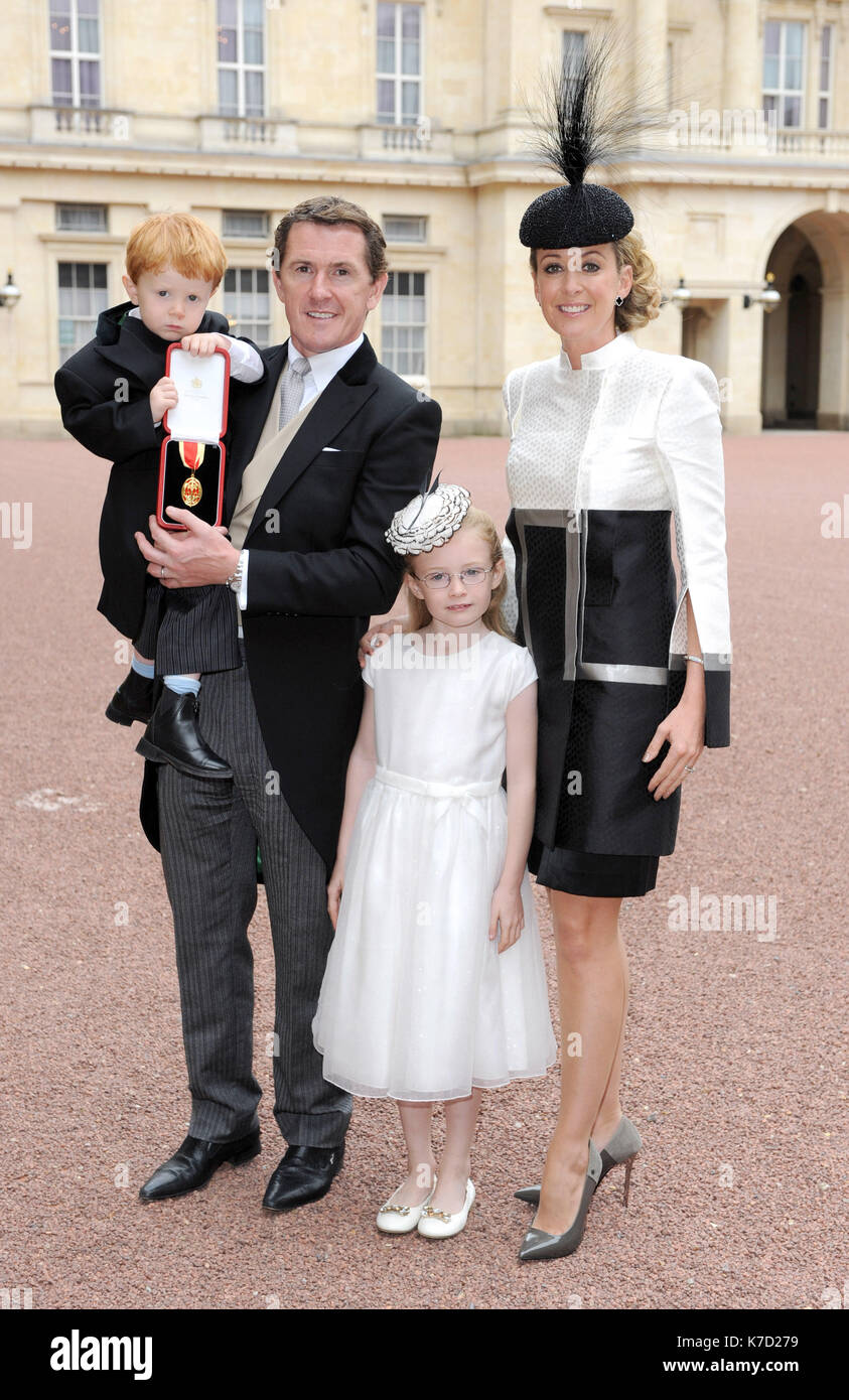 Tony mccoy wife chanelle hi-res stock photography and images - Alamy