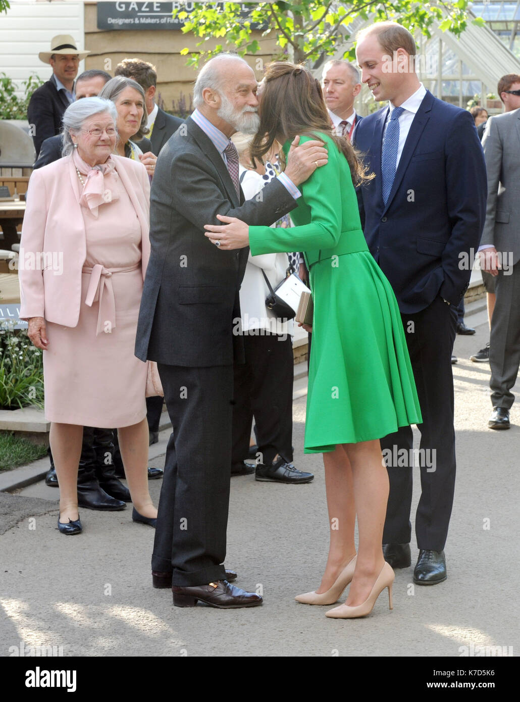 William kate michael hand hi-res stock photography and images - Alamy