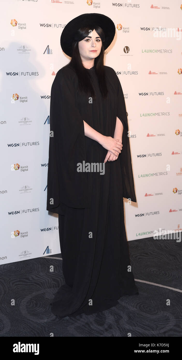 Eyeiner hi-res stock photography and images - Alamy