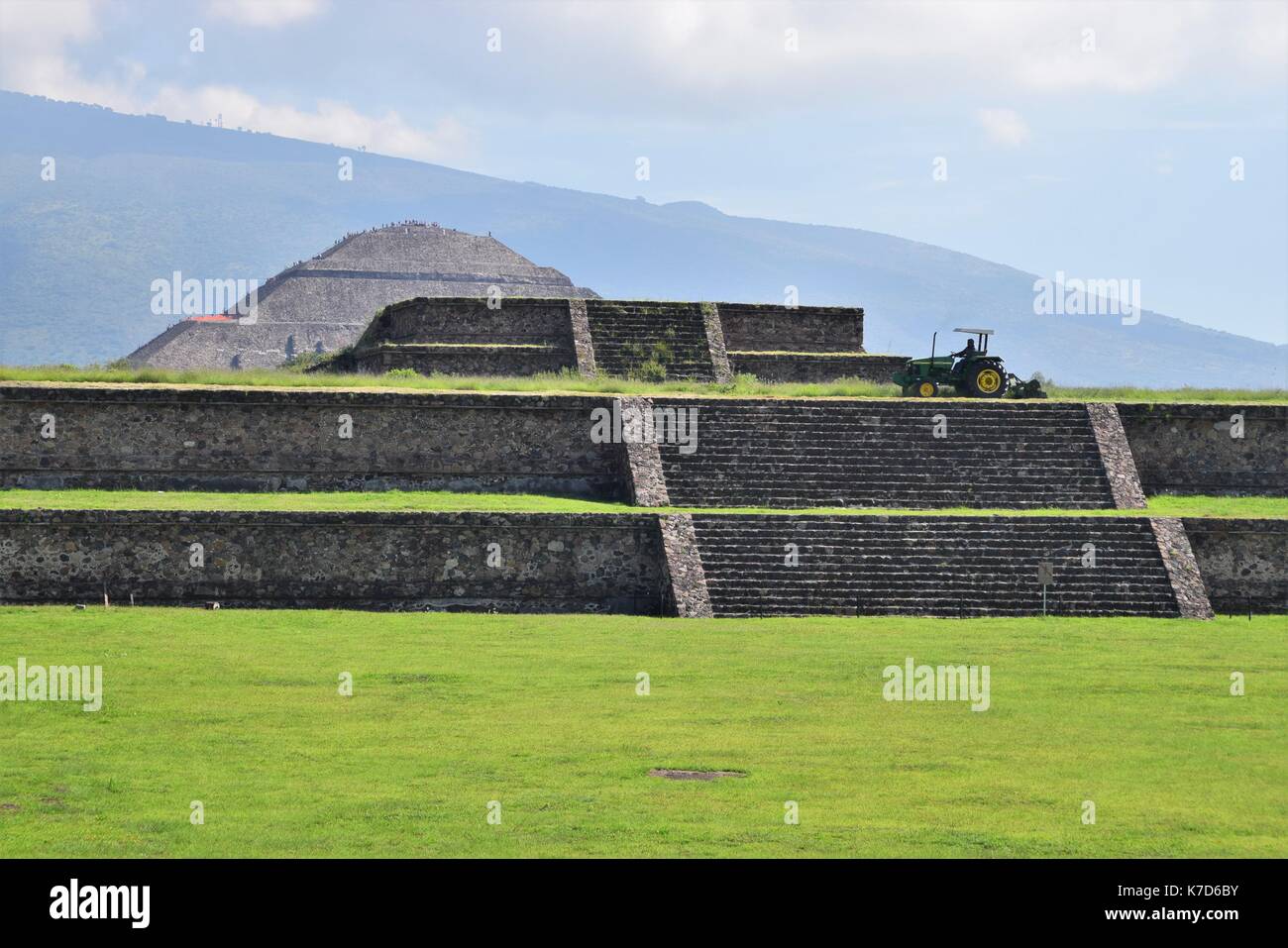 Piramide del sol Stock Photo - Alamy