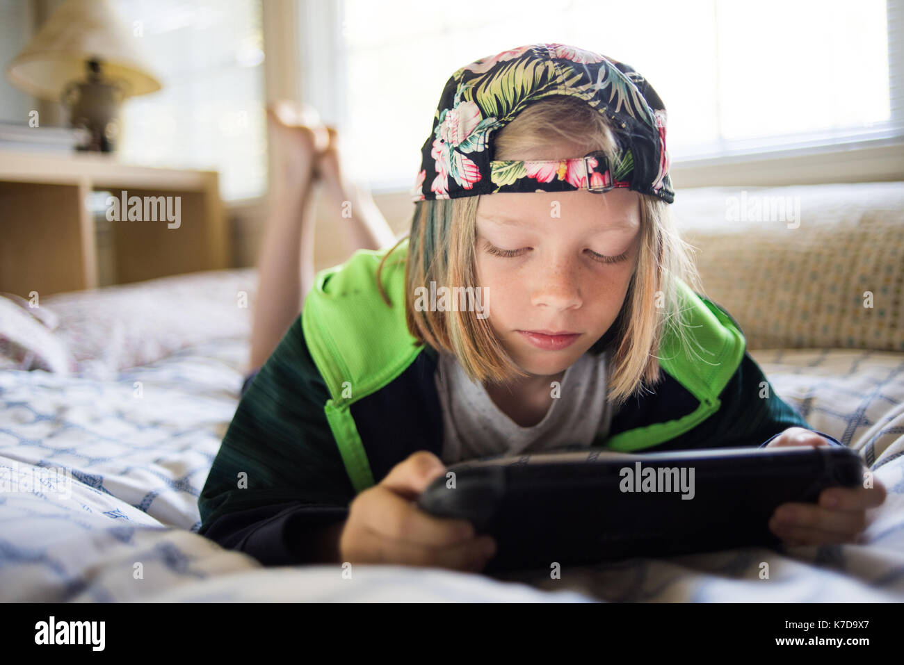 Boy bedroom computer hi-res stock photography and images - Alamy