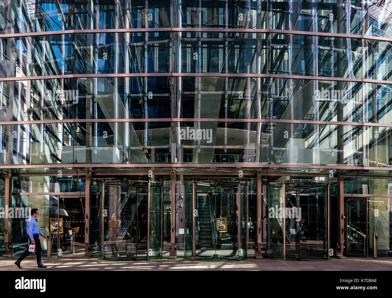 Smart building uk hi-res stock photography and images - Alamy