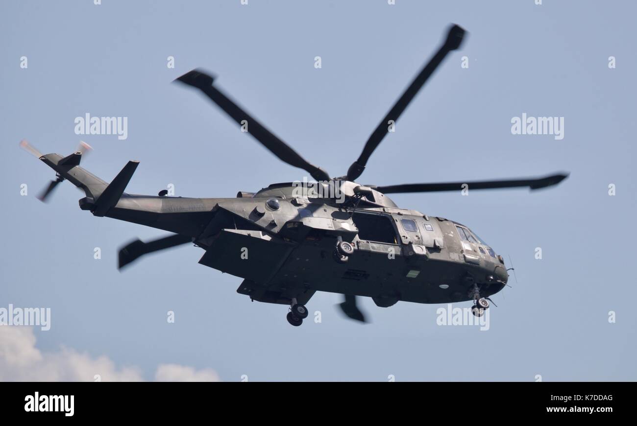 Merlin mk3 commando helicopter hi-res stock photography and images - Alamy