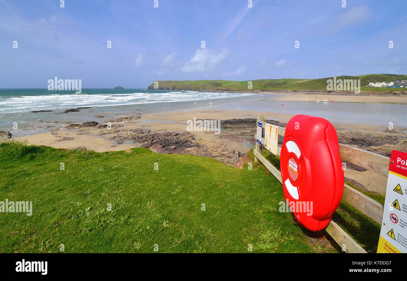 Polzeath Surfing Beach At Low Tide Polzeath Is A Small Seaside Resort