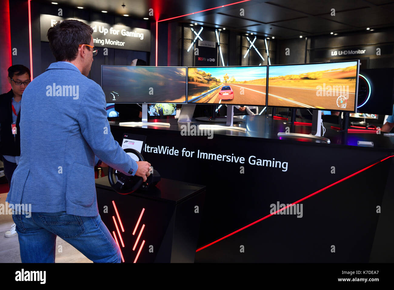 International game technology hi-res stock photography and images - Alamy