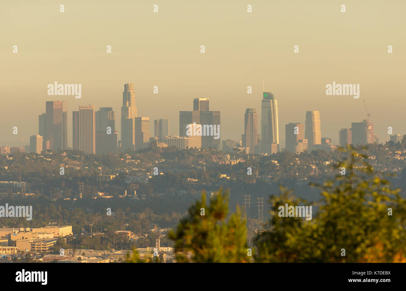 Los angeles buildings hi-res stock photography and images - Alamy