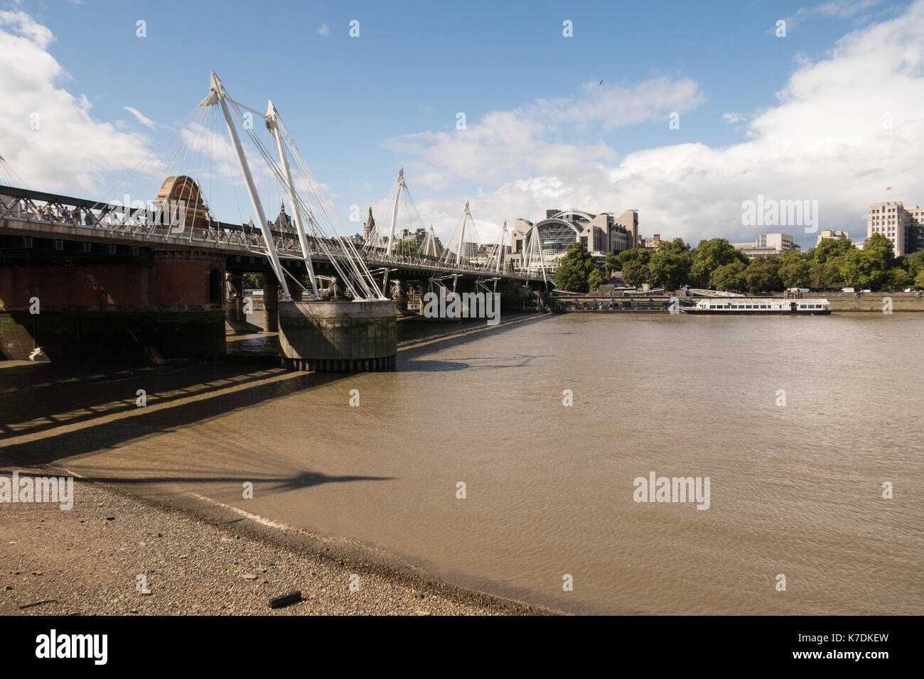 The Golden Jubilee Bridge in London over the River Thames Stock Photo ...