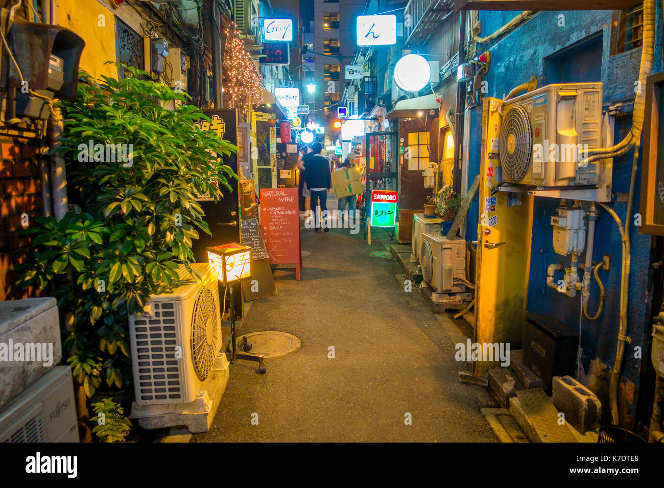 TOKYO, JAPAN JUNE 28 - 2017: Traditional back street bars in Shinjuku ...