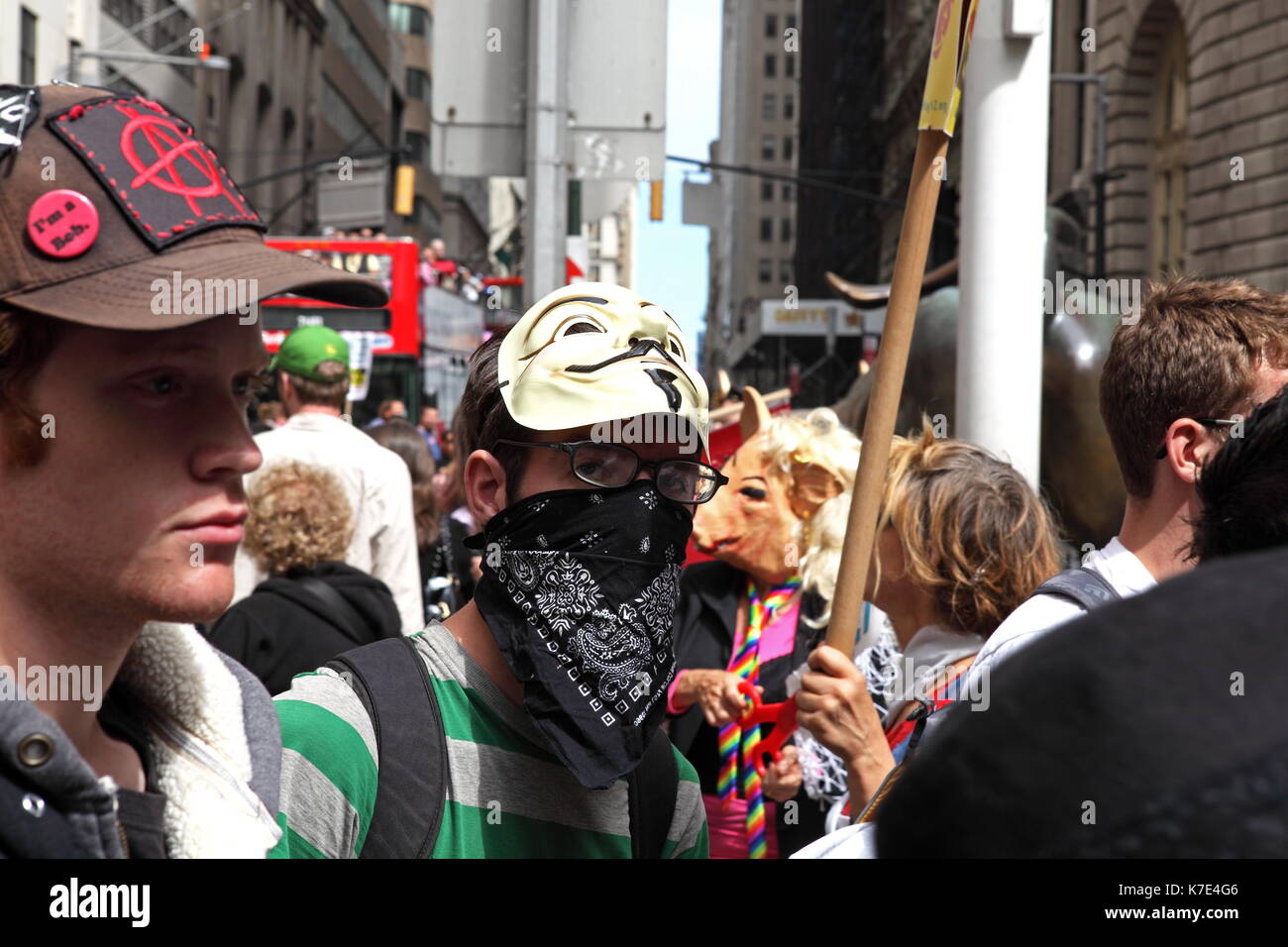 Hacker group hi-res stock photography and images - Alamy