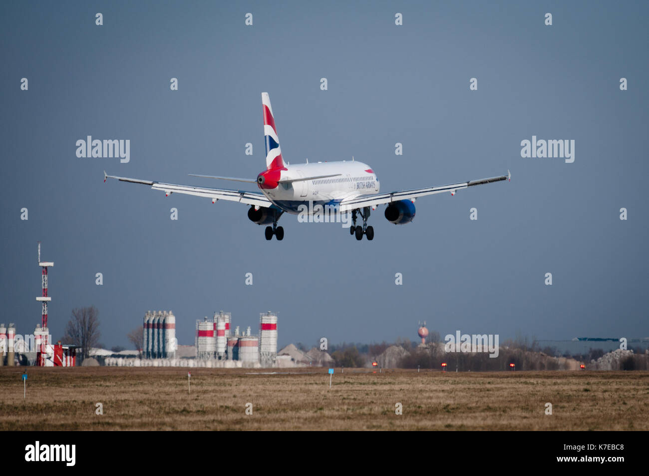 Safe landing hi-res stock photography and images - Alamy