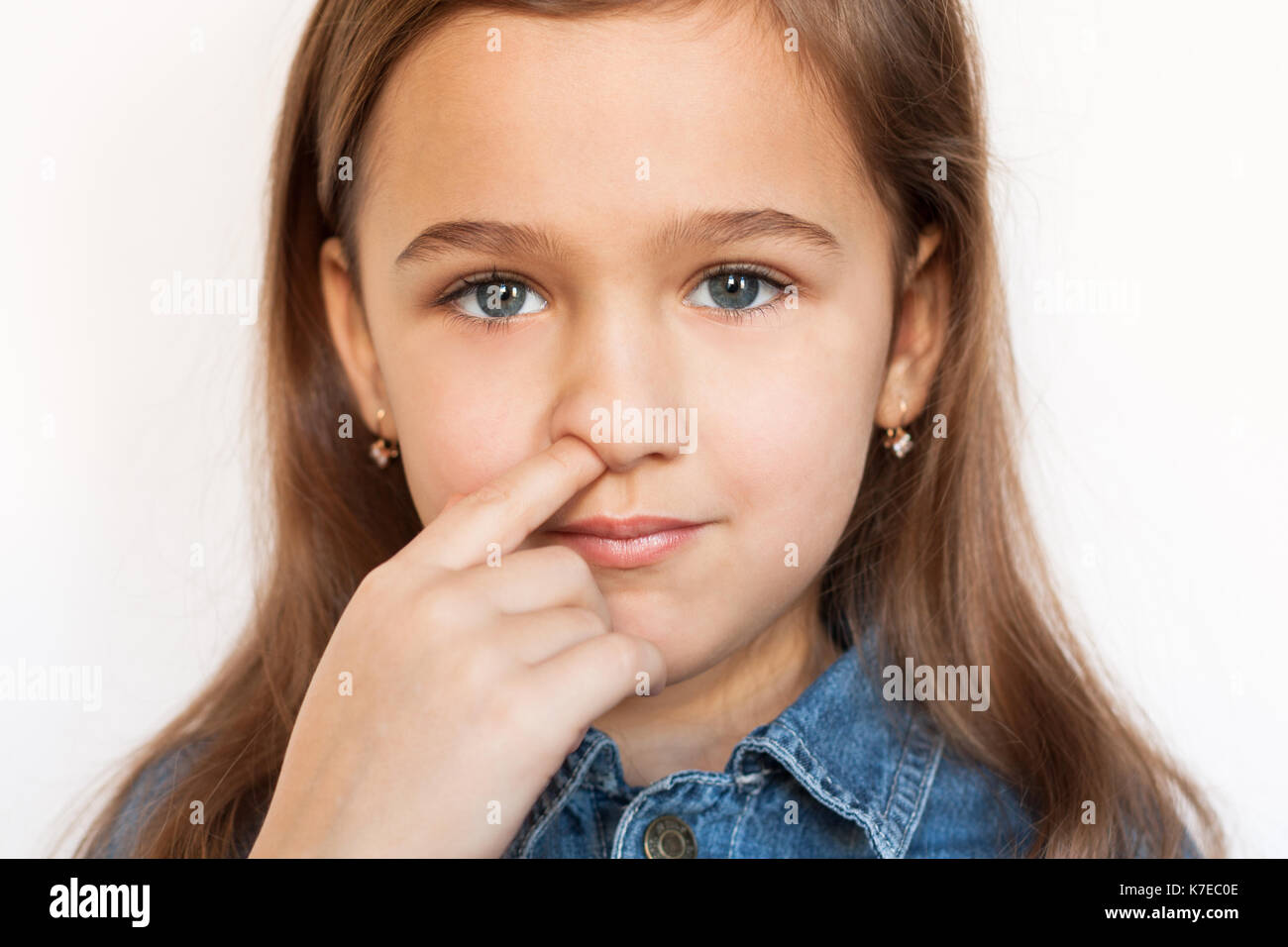 Girl picking her nose hi-res stock photography and images - Alamy