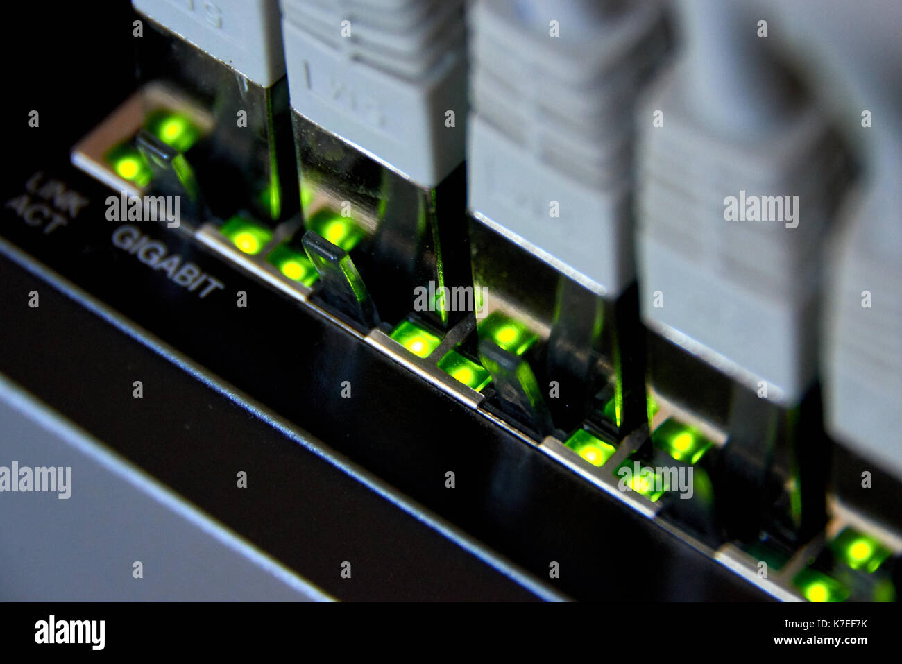 gigabit ethernet connection Stock Photo - Alamy