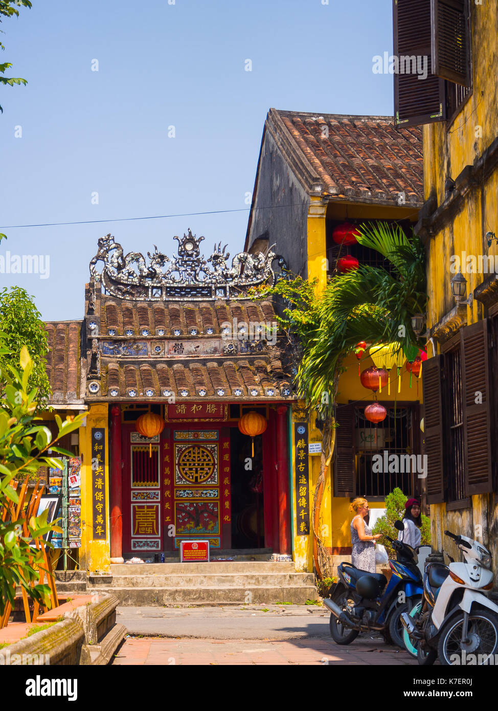 Hoian, Vietnam - November 05, 2016: Old houses in Hoi An ancient town ...
