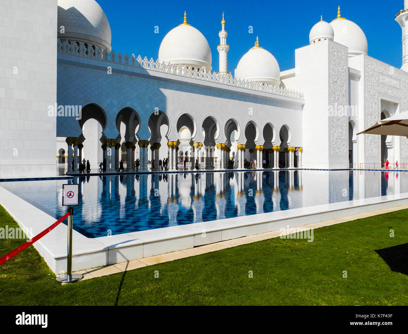 External view of passageways and reflecting pools Grand Mosque Abu ...
