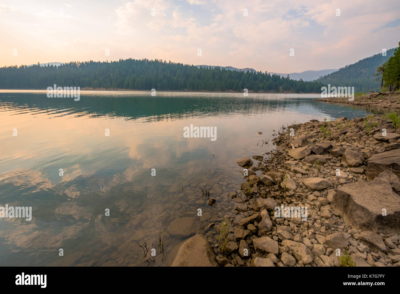 Rim rock Lake Golden Sky sunset Water Washngton State Nature Trees ...