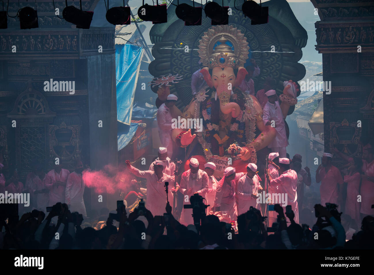 Indi raja elephant hi-res stock photography and images - Alamy