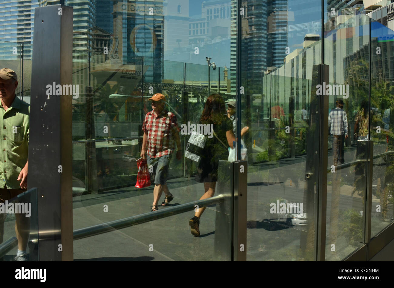Las Vegas Strip pedestrian walkways daytime Stock Photo - Alamy