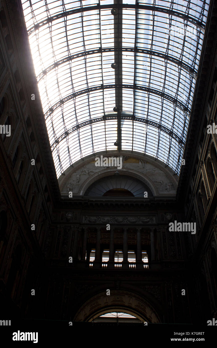 Glass roofed arcade hi-res stock photography and images - Alamy