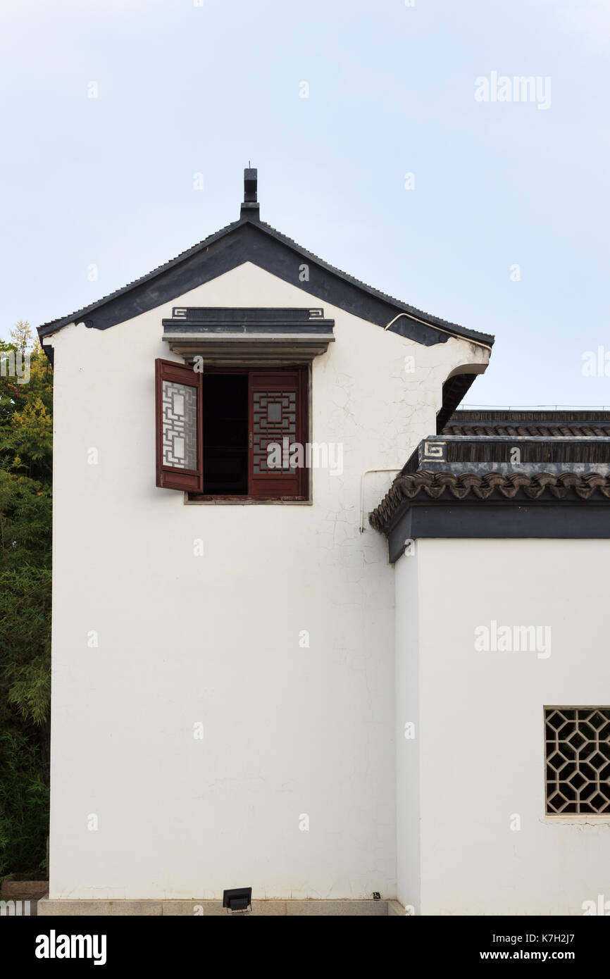 Chinese traditional buildings, anhui style Stock Photo - Alamy