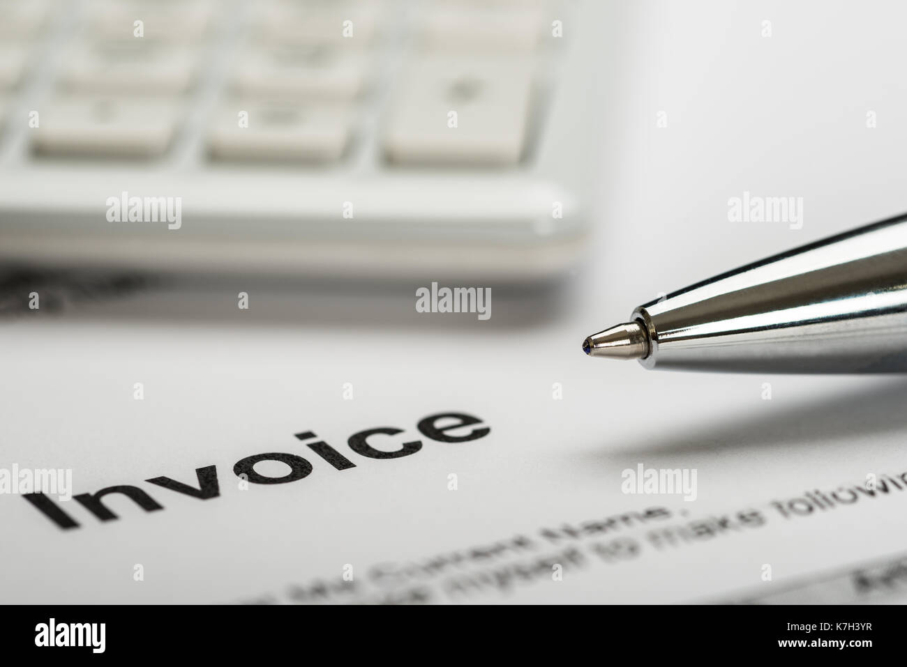 Invoice calculator pen hi-res stock photography and images - Alamy
