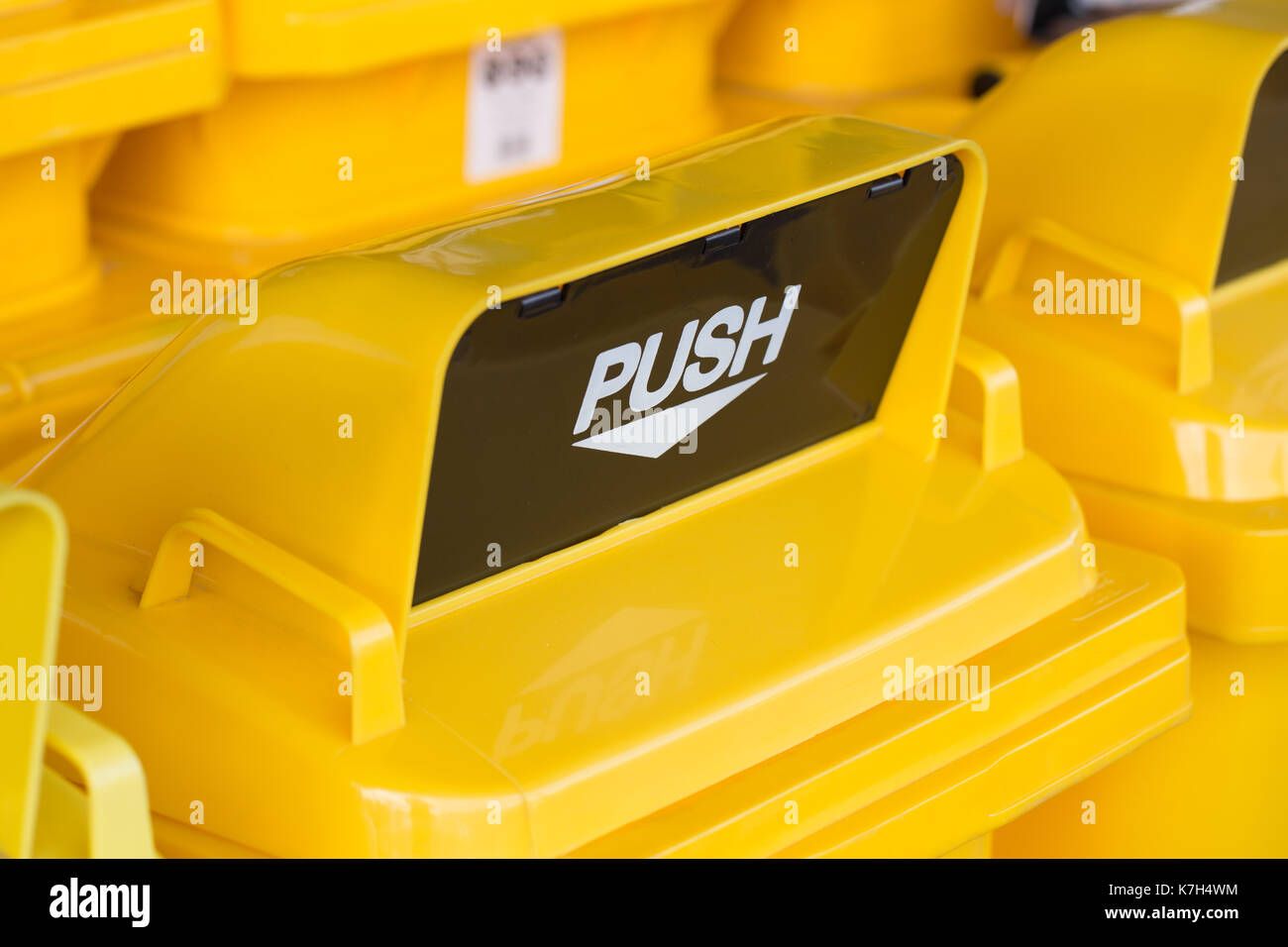 Yellow top recycling bin hi-res stock photography and images - Alamy