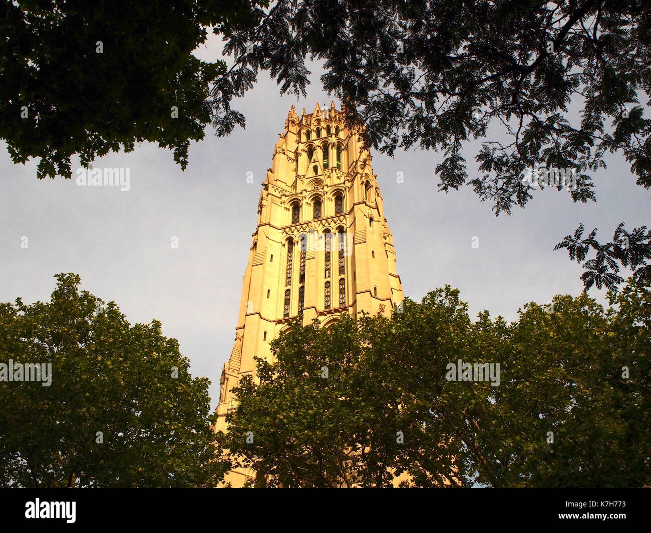 Riverside church new york hi-res stock photography and images - Alamy