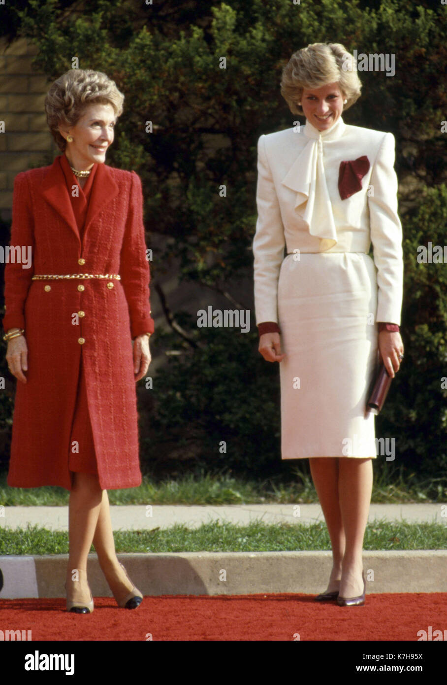 Photo must be credited ©Alpha 2311 05/11/1985 Princess Diana and Nancy ...
