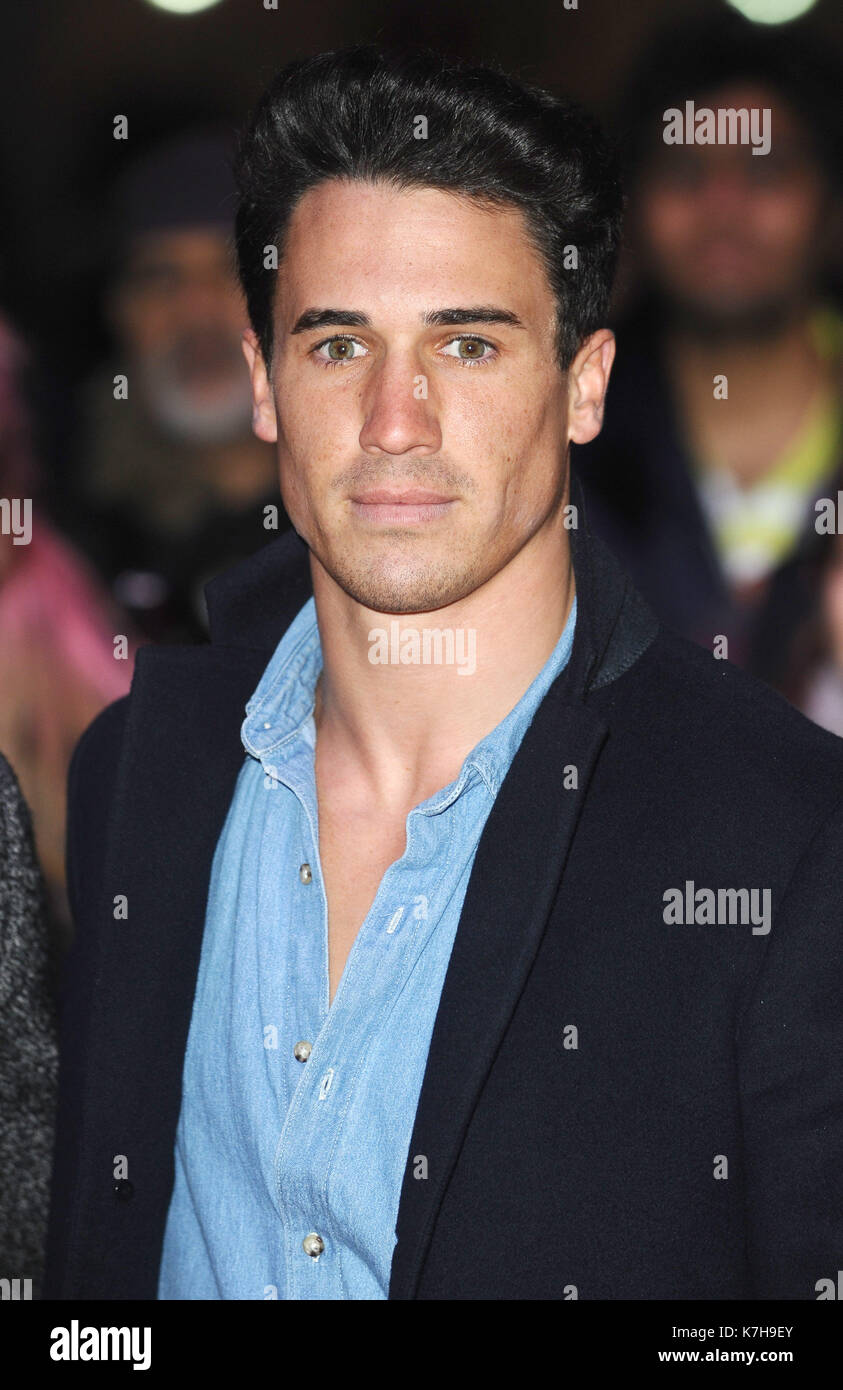 Big quiff hi-res stock photography and images - Alamy