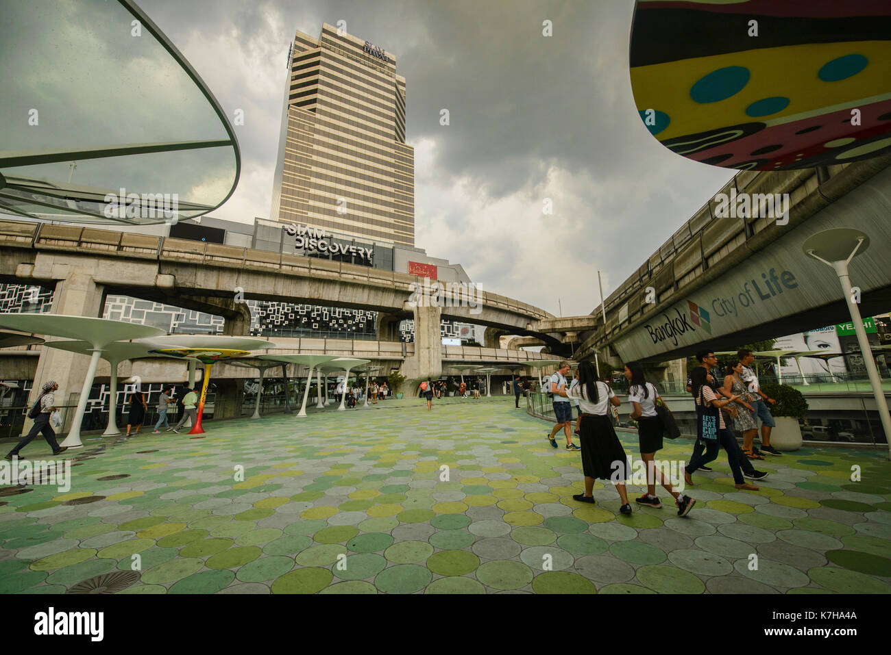 Mbk shopping centre mall bangkok thailand hi-res stock photography and ...
