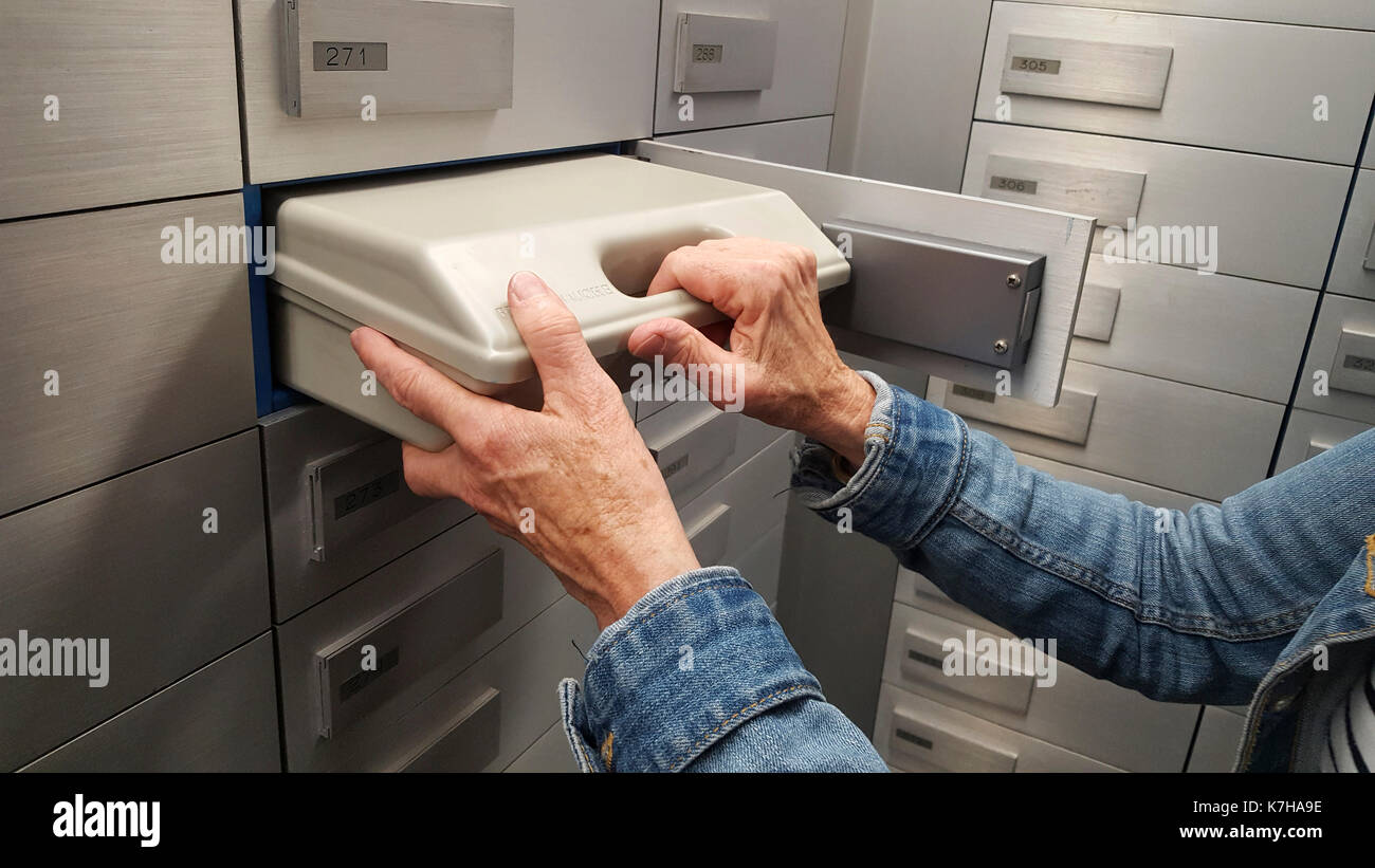 Money chests hi-res stock photography and images - Alamy