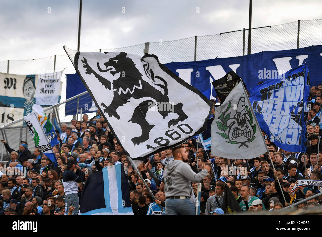 Muenchen, Deutschland. 15th Sep, 2017. Fanblock 1860, Fans ...