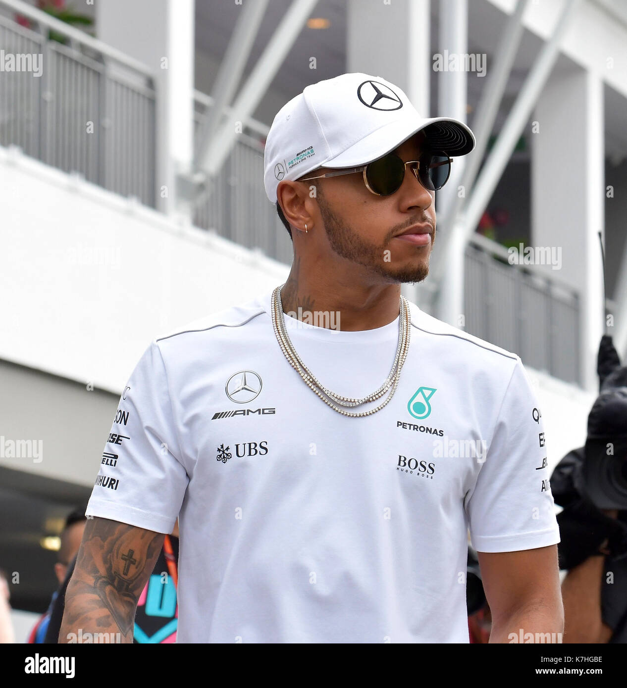 Lewis hamilton 2017 singapore hi-res stock photography and images - Alamy