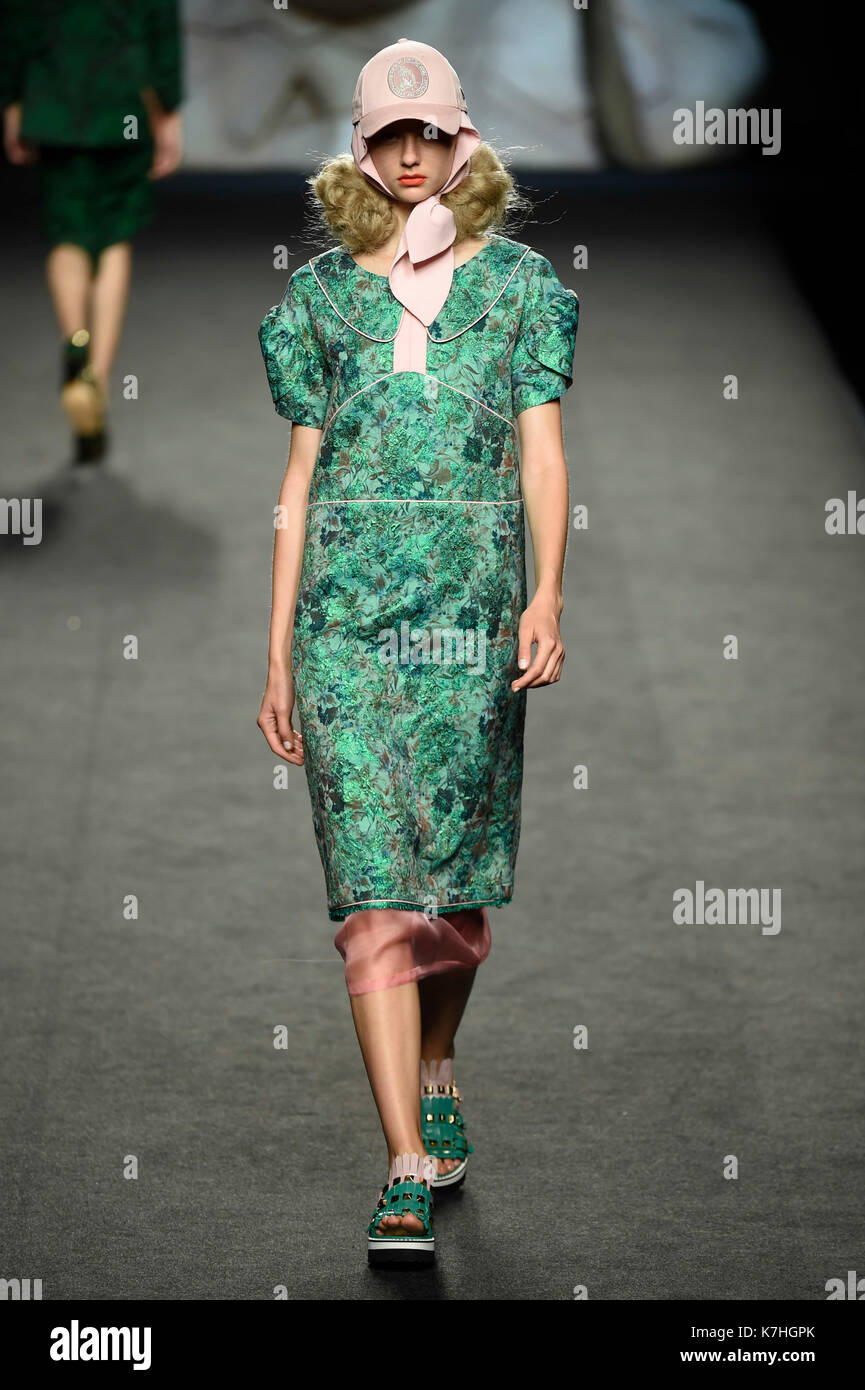 Model wears at collection runway a creation from " Ana Locking " during ...