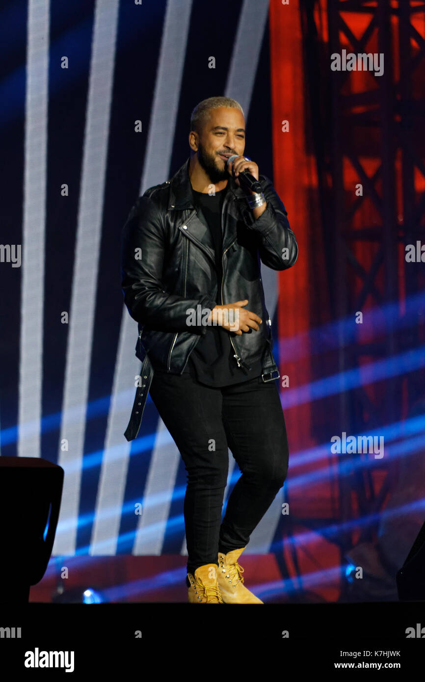 Paris, France. 15th Sep, 2017. Slimane performs the great concert to ...