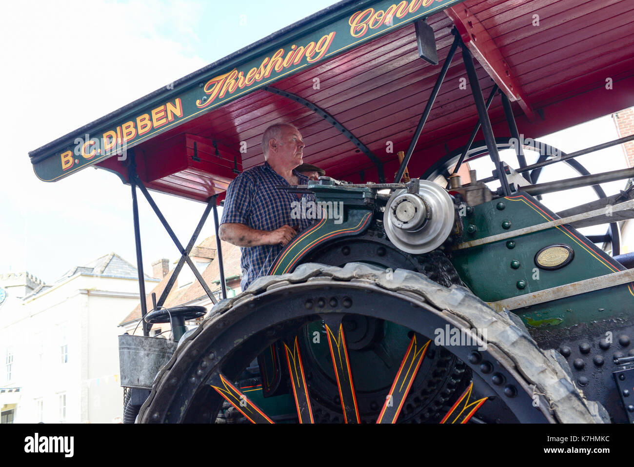 Steam powered traction engine in a carnival procession through Ringwood ...