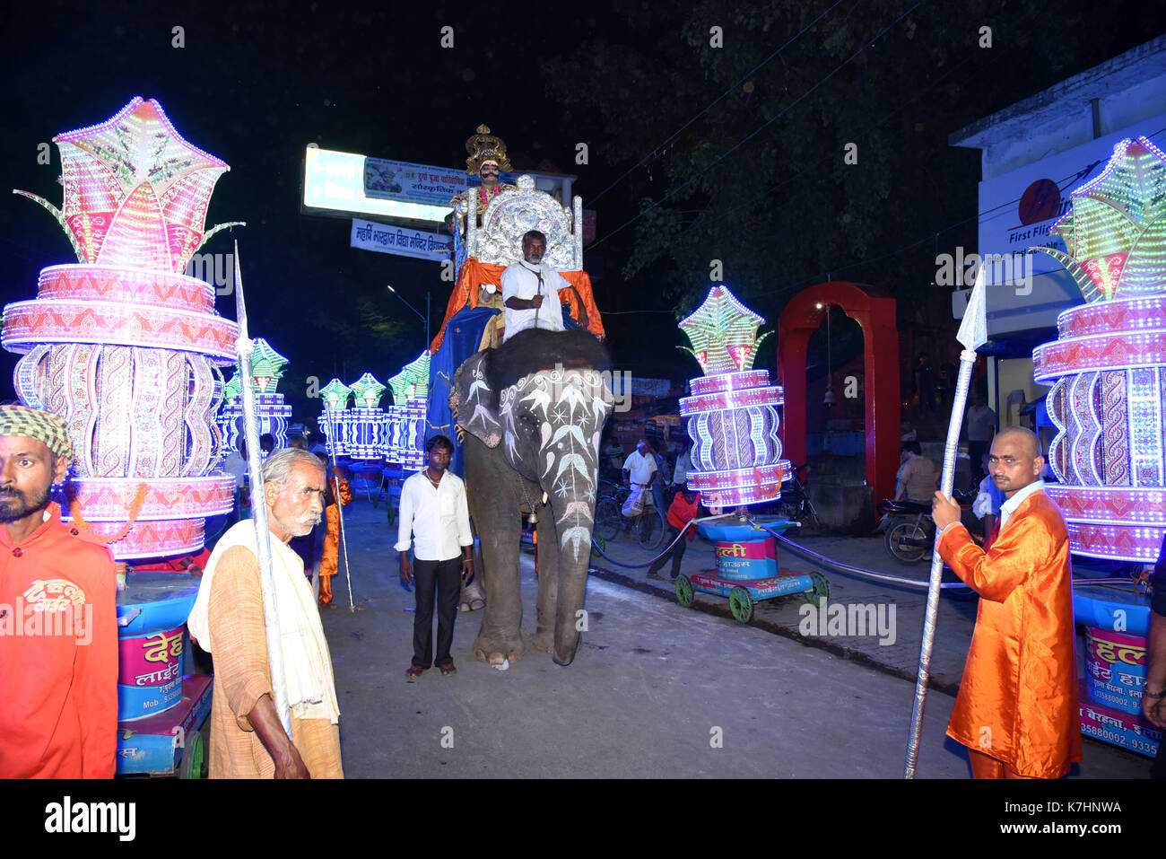 King ravan hi-res stock photography and images - Alamy