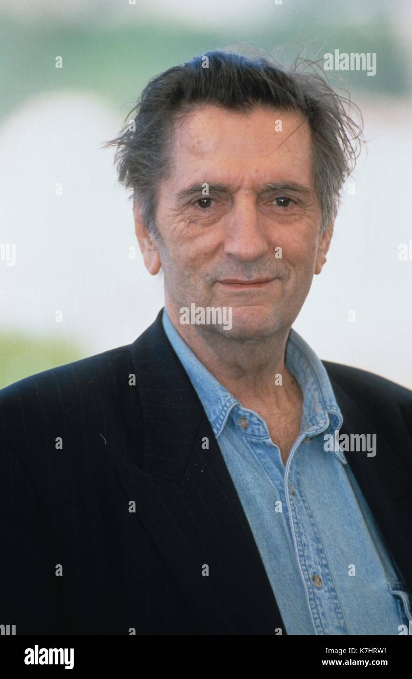 1999 cannes film festival hi-res stock photography and images - Alamy