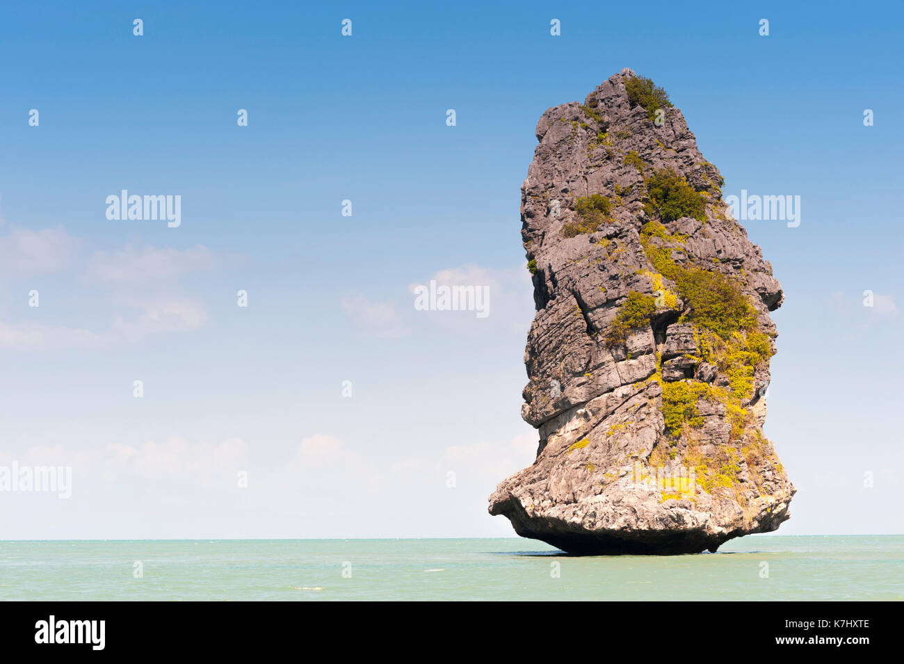 Unusual limestone rock formation, Ang Thong Marine National Park ...