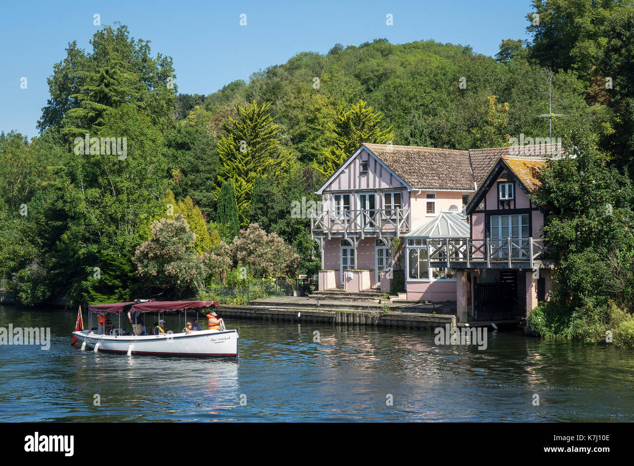 Marsh lock hi-res stock photography and images - Alamy