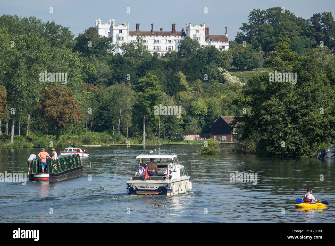 Danesfield house hi-res stock photography and images - Alamy
