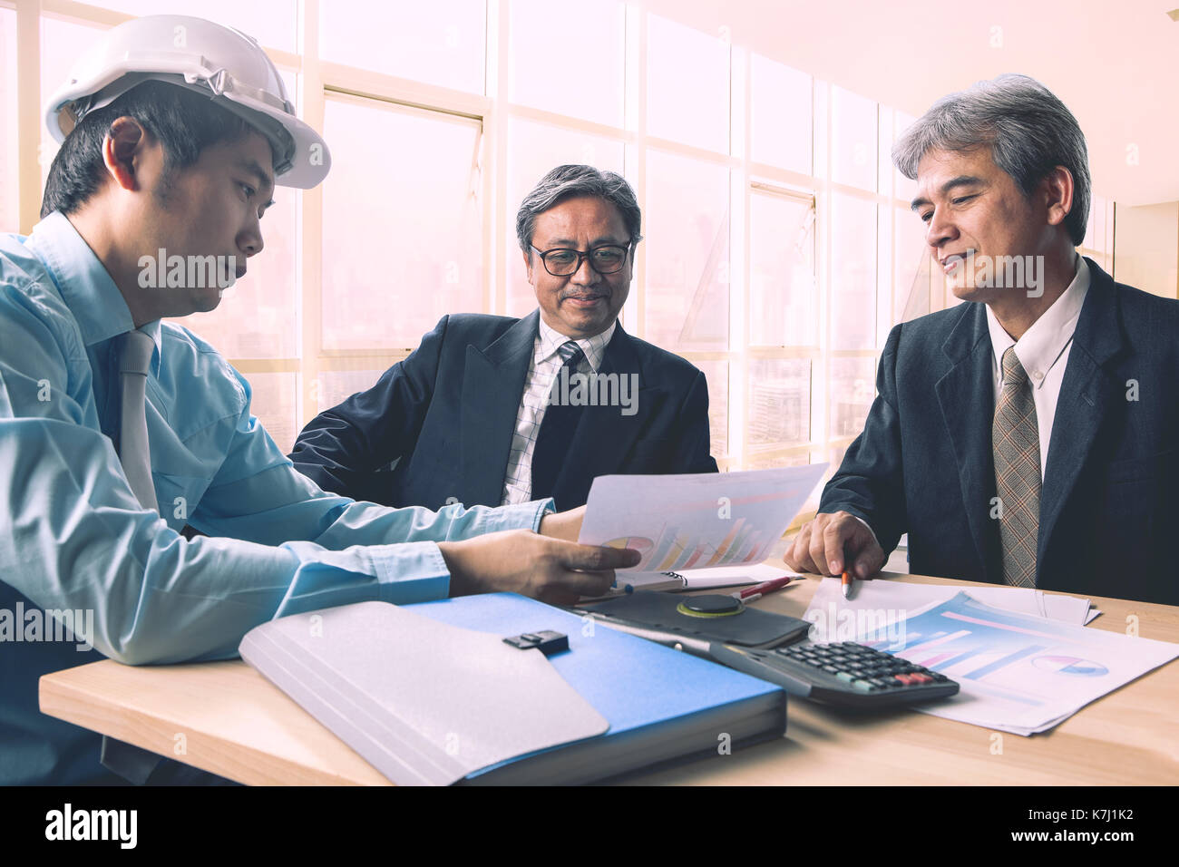 Engineering consultancy hi-res stock photography and images - Alamy