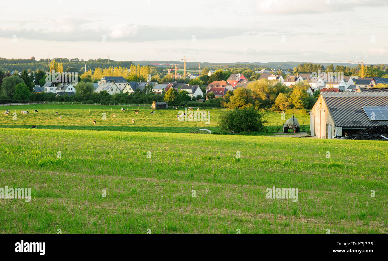 Small rural farms hi-res stock photography and images - Alamy