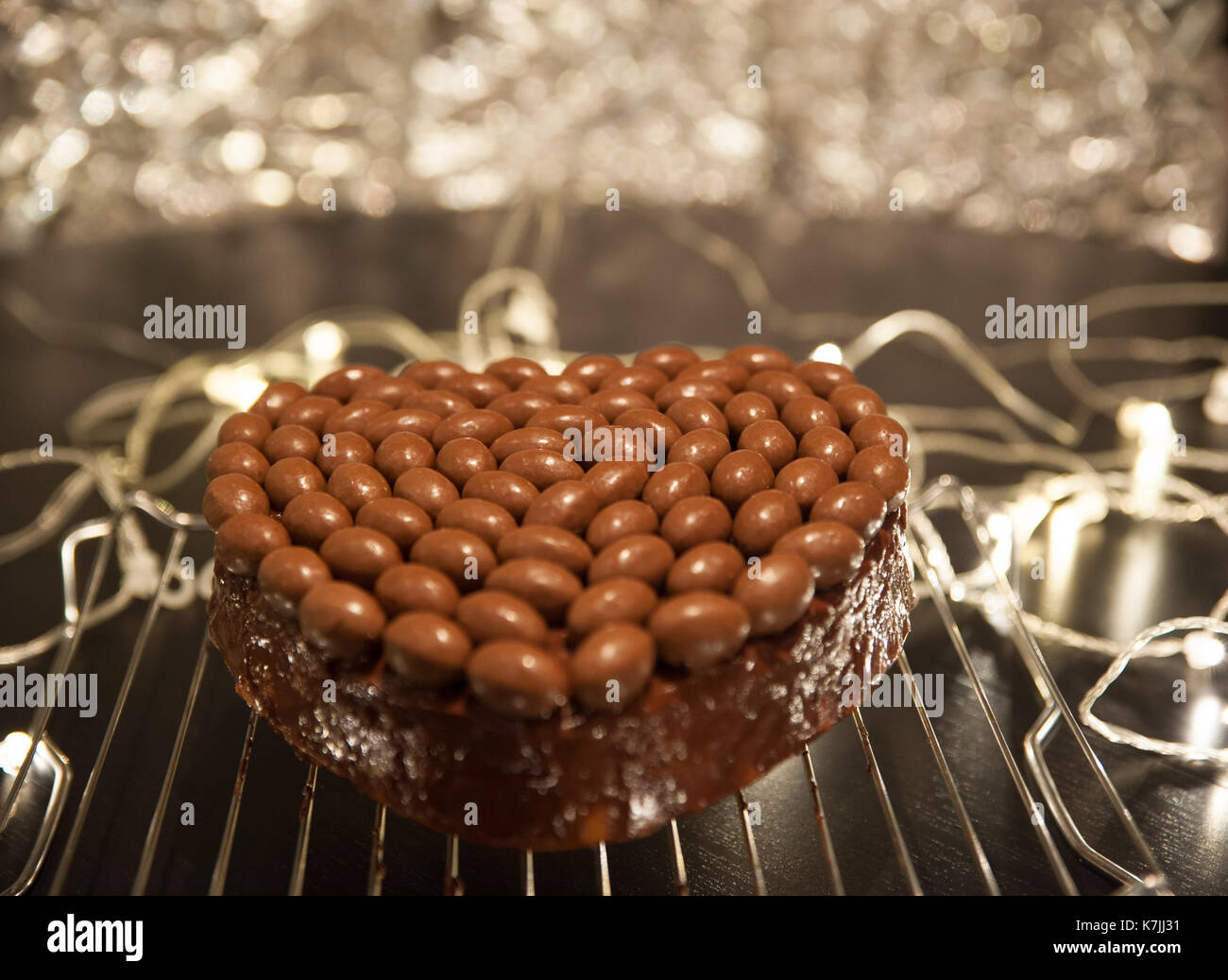 Heart shaped chocolate cake Stock Photo - Alamy