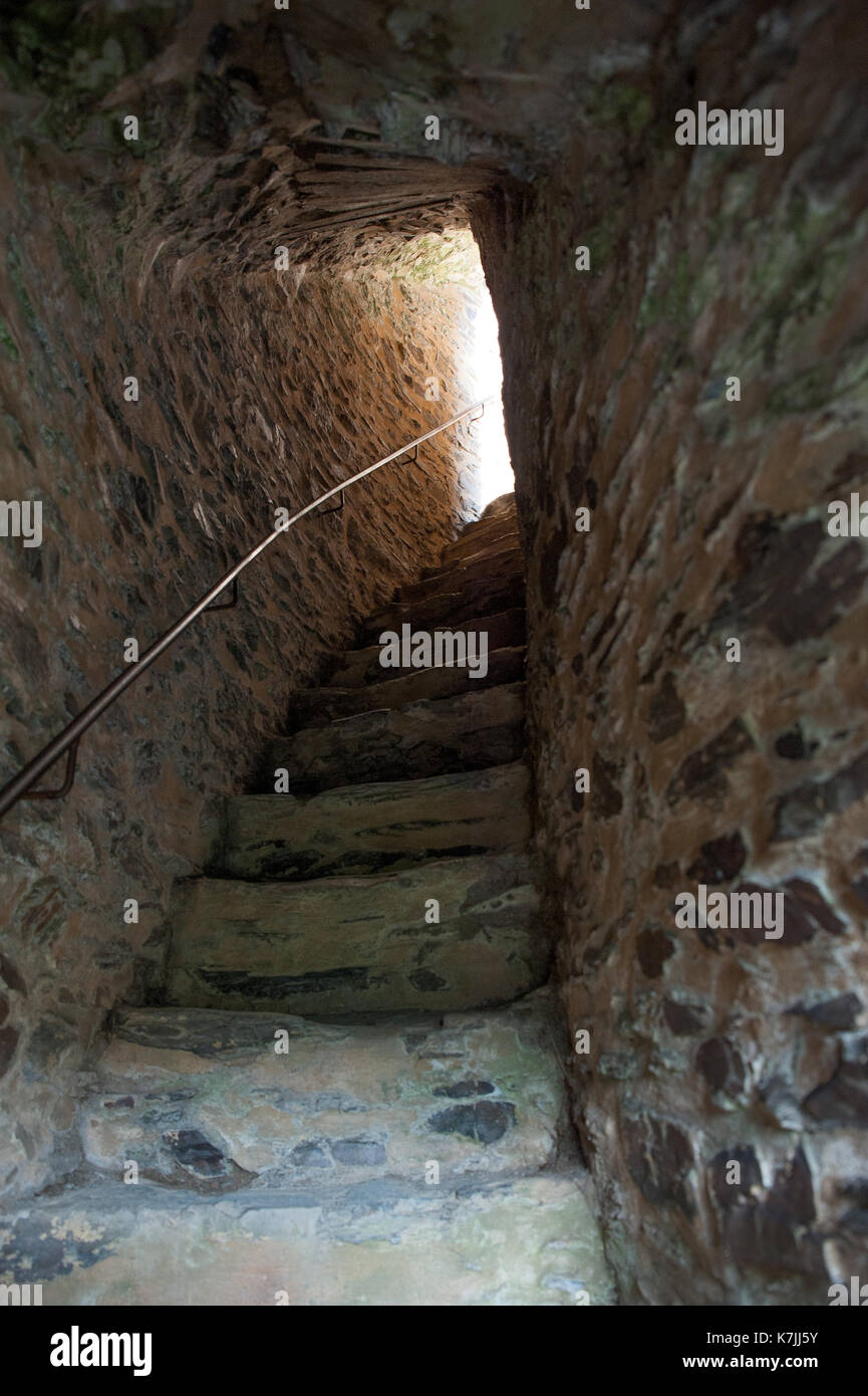 Stone castle interior hi-res stock photography and images - Alamy