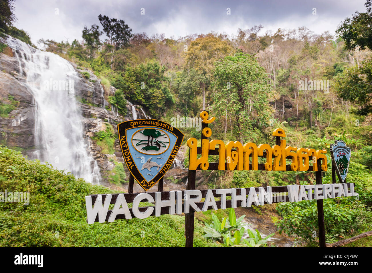 Waterfall waterfalls sign signs hi-res stock photography and images - Alamy