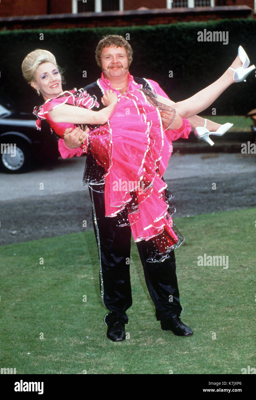 Photo must be credited ©Alpha Press 010845 20/08/1991 Geoffrey Hughes ...