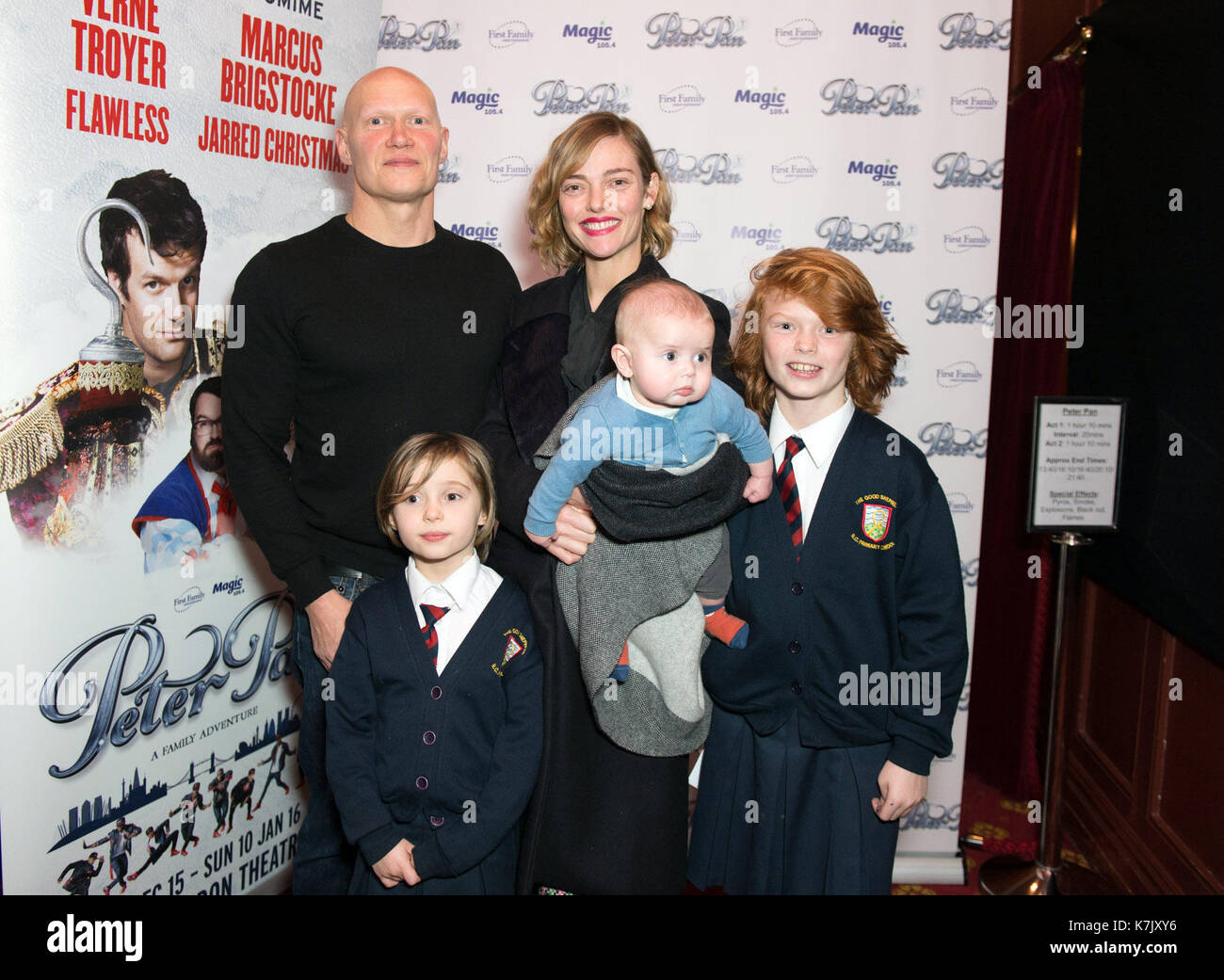 Wimbledon uniform hi-res stock photography and images - Alamy