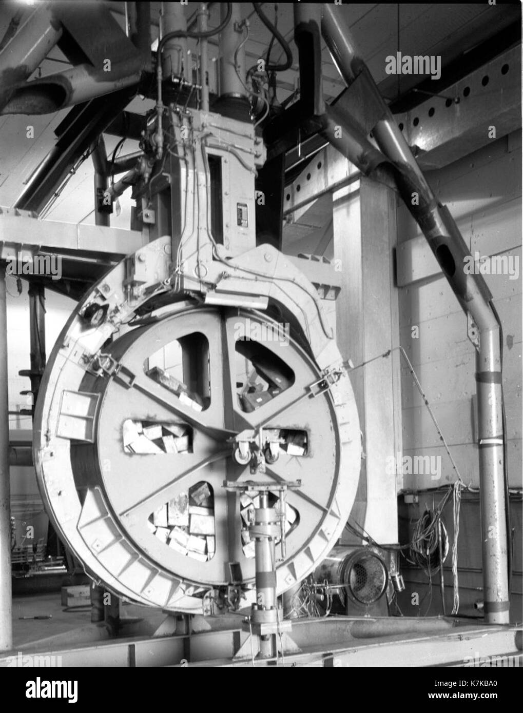 The Atlas Collection at the San Diego Air & Space Museum preserves ...