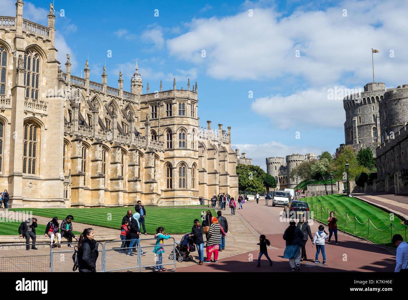 St georges chapel windsor hi-res stock photography and images - Alamy